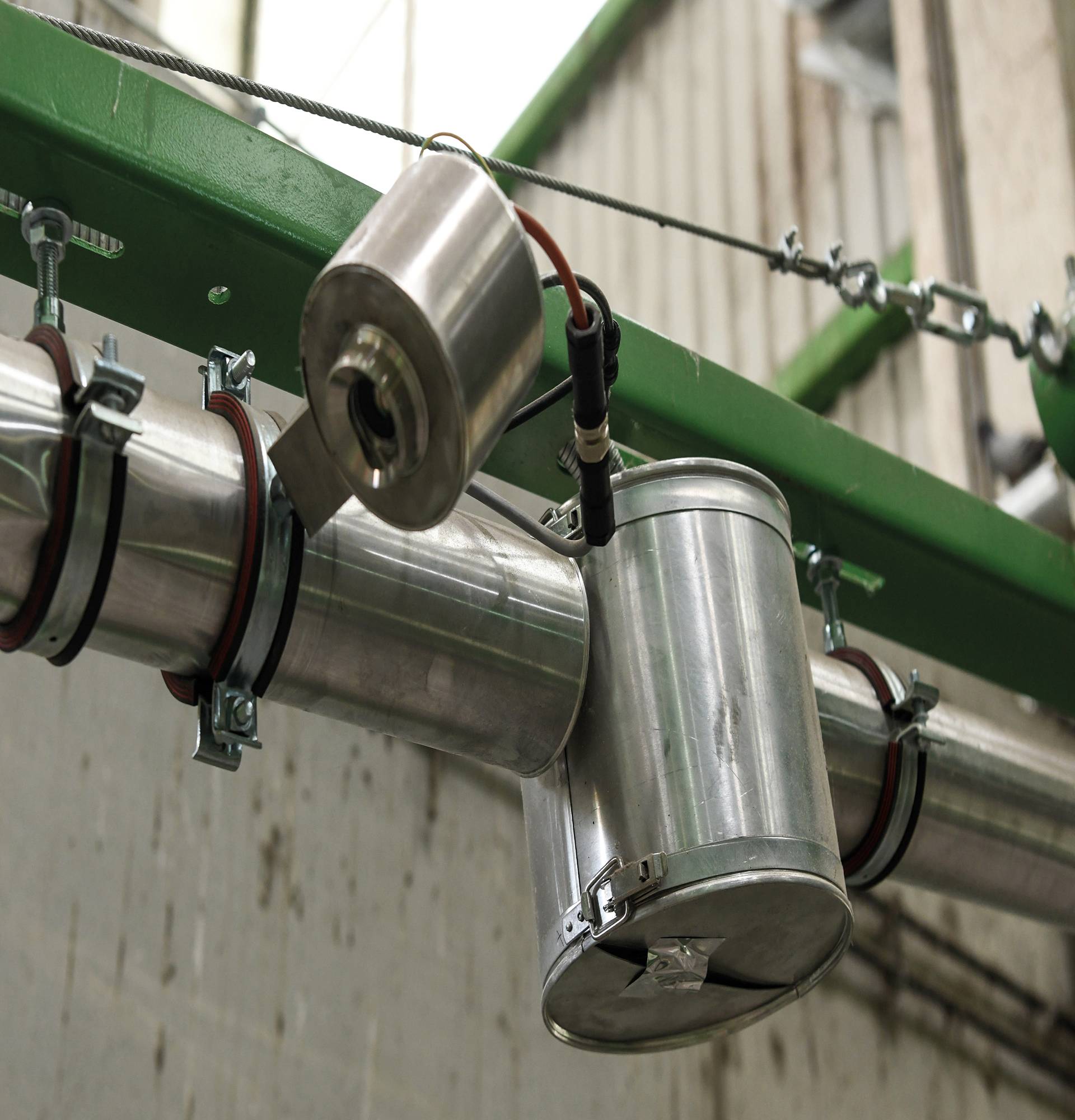 The Perfect Productivity and Safety Duo: Lindner’s Komet Series 3 and ...